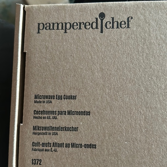 Pampered Chef | Kitchen | Pampered Chef 372 Stoneware Microwave Egg ...